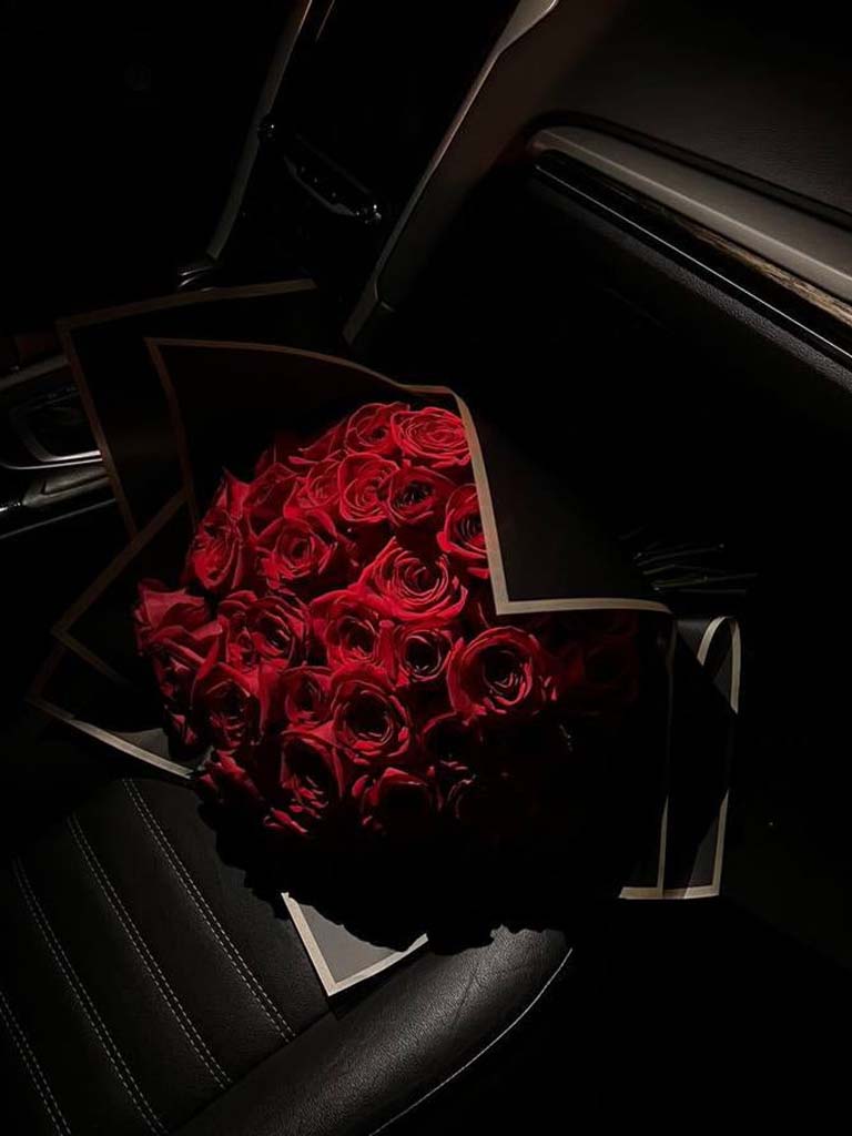 Roses 51 stems (Red, Pink, White, Mix) – Flowers Station